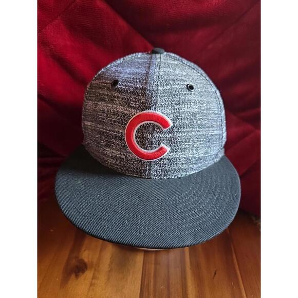 Nike | Accessories | Chicago Cubs Nike True Dri Fit Snapback Hat Cap ...